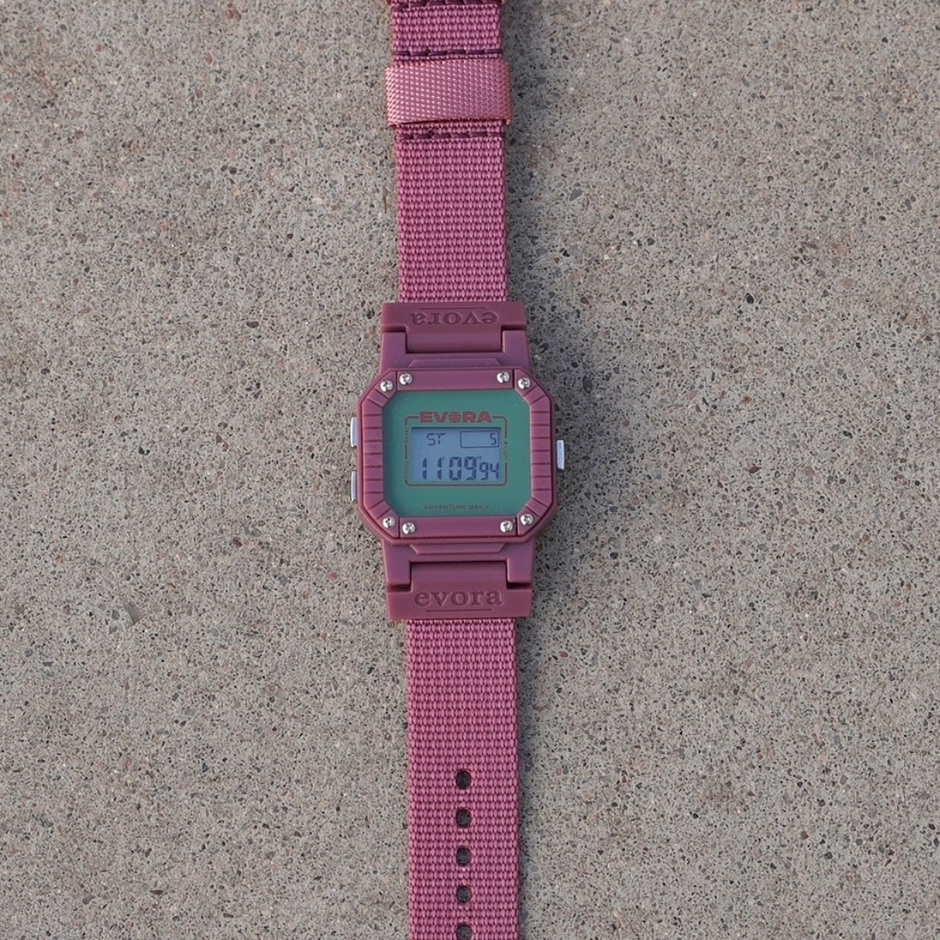 WATCHES: Never Idle – EVORA